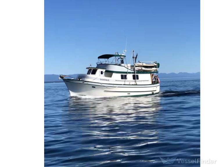 MV VANTAGE, Pleasure craft - Details and current position - MMSI 316053354 - VesselFinder