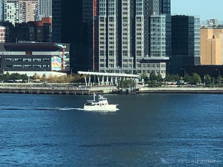 WAVE WALKER, Pleasure craft - Details and current position - MMSI ...