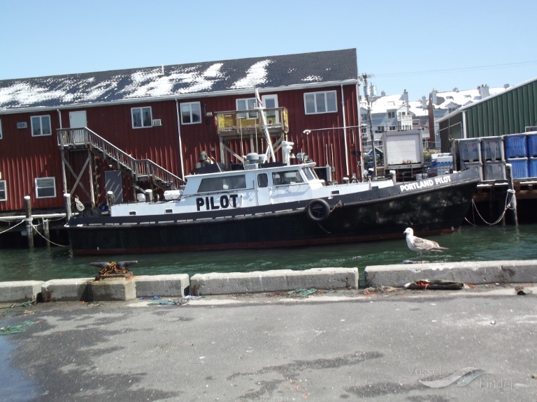 PILOT BOAT PORTLAND, Unknown - Details and current position - MMSI ...