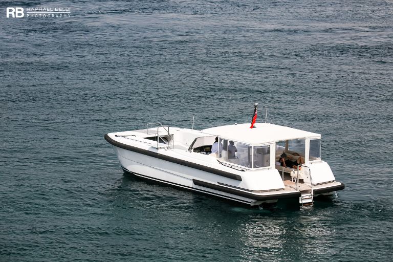 RISING SUN CAT, Pleasure craft - Details and current position - MMSI ...