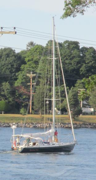 RUNNING TIDE, Sailing vessel - Details and current position - MMSI ...