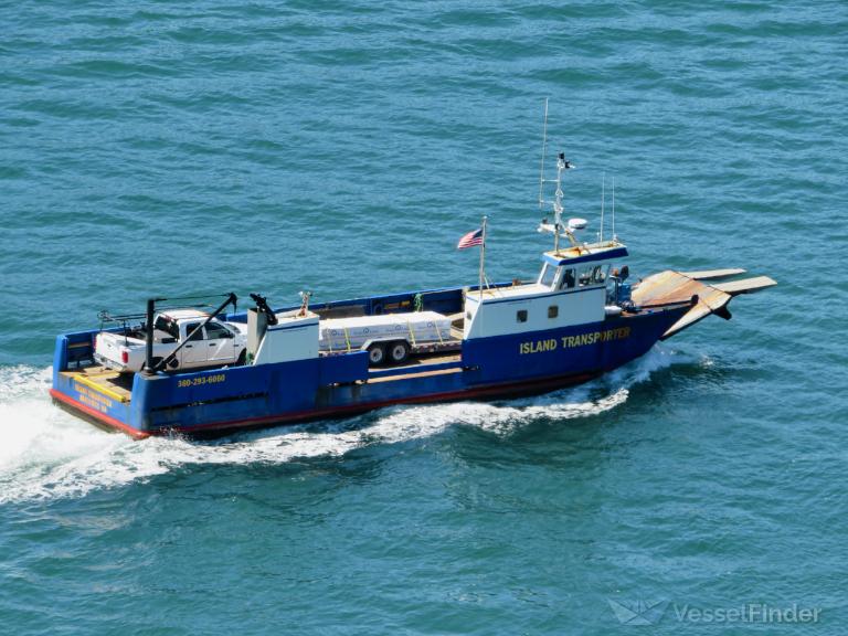 ISLAND TRANSPORTER, Cargo ship - Details and current position - MMSI ...
