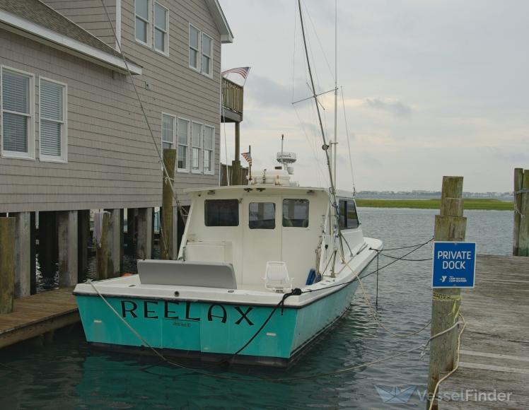REELAX, Fishing vessel - Details and current position - MMSI 338153875 ...