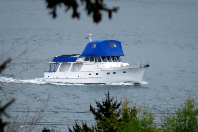 BRIGHT STAR, Pleasure craft - Details and current position - MMSI ...