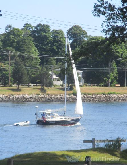 TRIONA, Sailing vessel - Details and current position - MMSI 338333559 ...