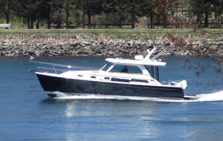 SEA OLIVE, Pleasure craft - Details and current position - MMSI ...
