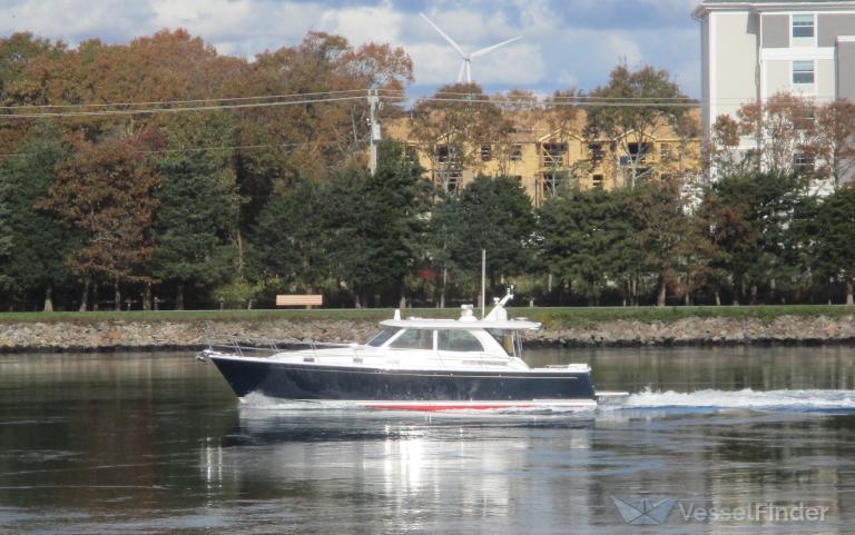 EXMOOR, Pleasure craft - Details and current position - MMSI 338418482 ...
