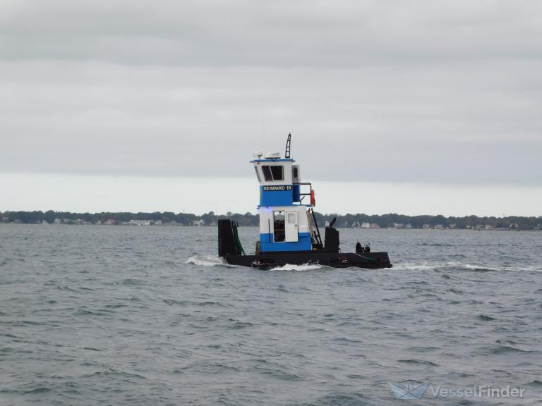 SEAWARD 18, Tug - Details and current position - MMSI 338420198 ...