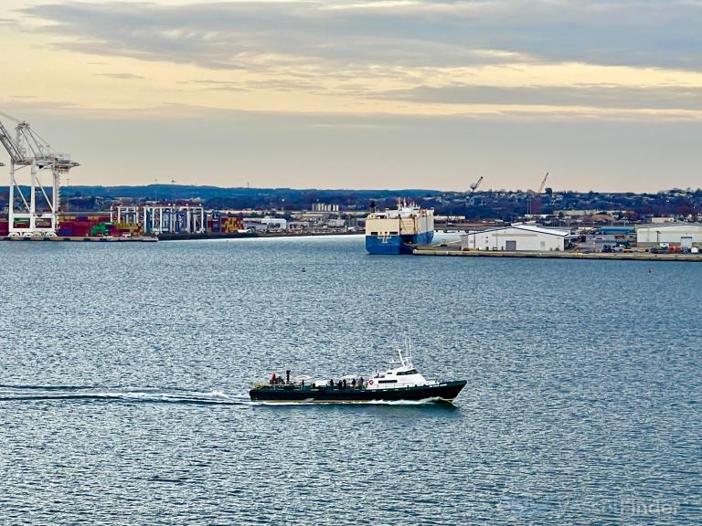 BIG STONE LEADER, Passenger ship - Details and current position - MMSI ...
