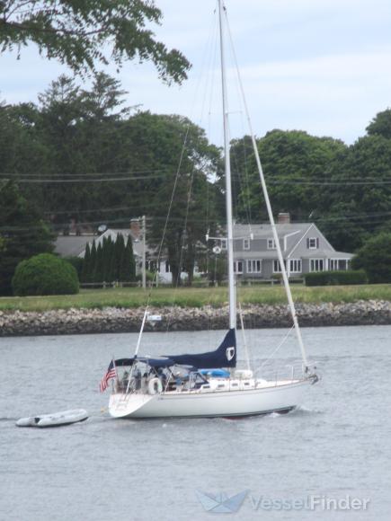 IBIS, Sailing vessel - Details and current position - MMSI 366706330 ...