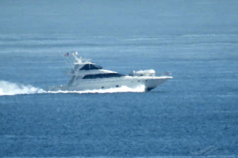 WHITE LIGHTNING, Pleasure craft - Details and current position - MMSI 366737660 - VesselFinder