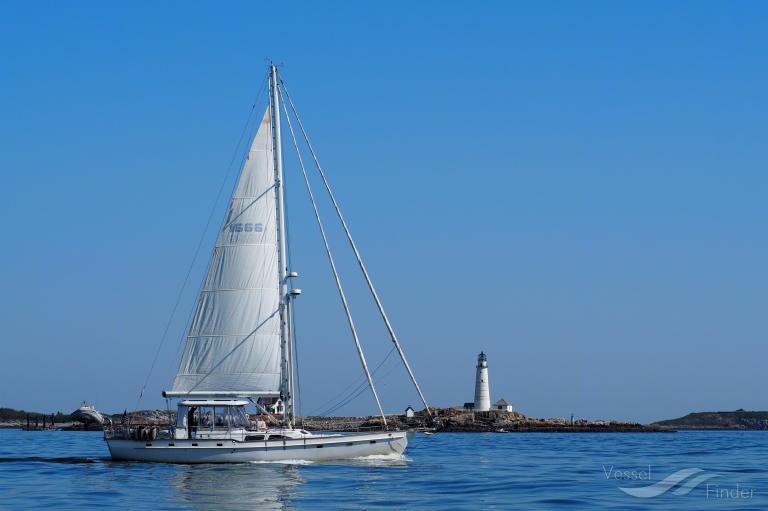 LAZY BONES, Sailing vessel - Details and current position - MMSI ...