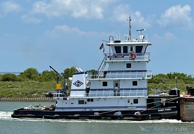 SANDY POINT, Tug - Details and current position - MMSI 366952360 ...
