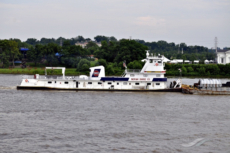 ROBERT C LOEDDING, Local type - Details and current position - MMSI ...