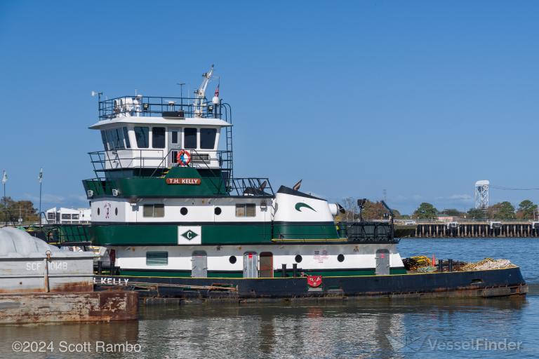 T.H.KELLY, Towing vessel - Details and current position - MMSI ...