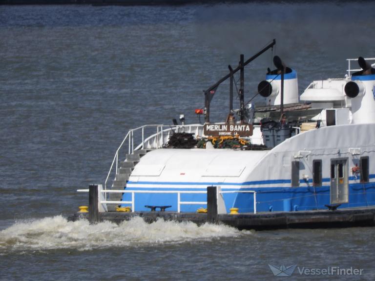 MERLIN BANTA, Towing vessel - Details and current position - MMSI ...
