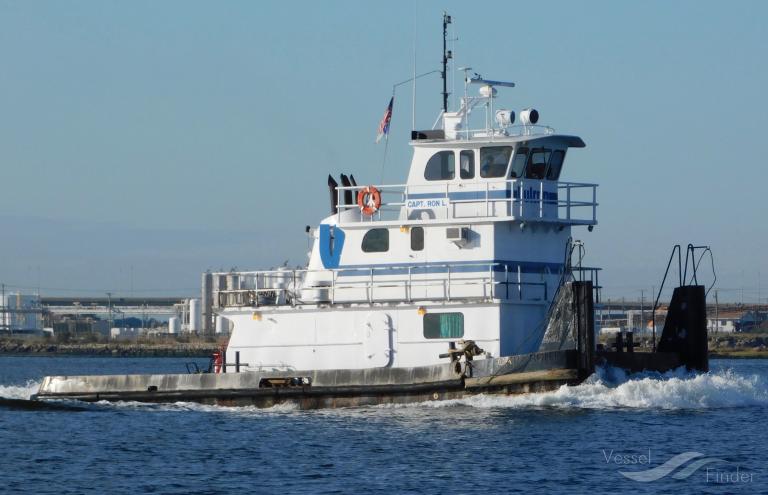 CAPTAIN RON L, Tug - Details and current position - MMSI 367159130 ...