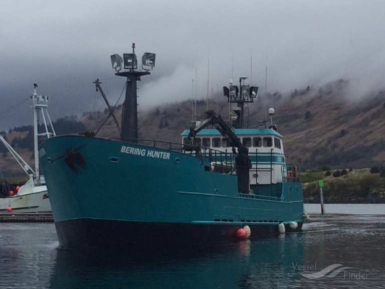 BERING HUNTER, Fishing vessel - Details and current position - MMSI ...