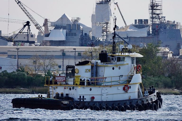 MAVERICK, Tug - Details and current position - MMSI 367389480 ...