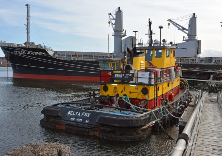 PAUL HENRY, Towing vessel - Details and current position - MMSI ...