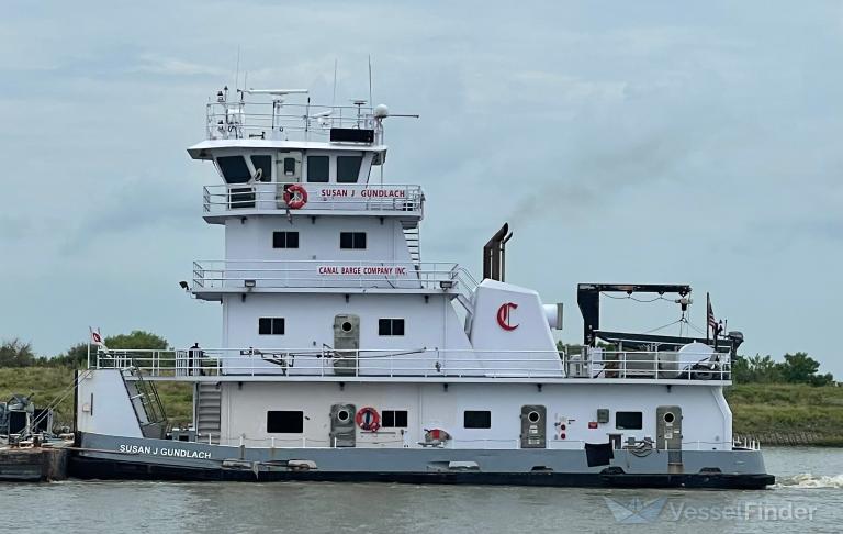 SUSAN J GUNDLACH, Tug - Details and current position - MMSI 367542760 ...