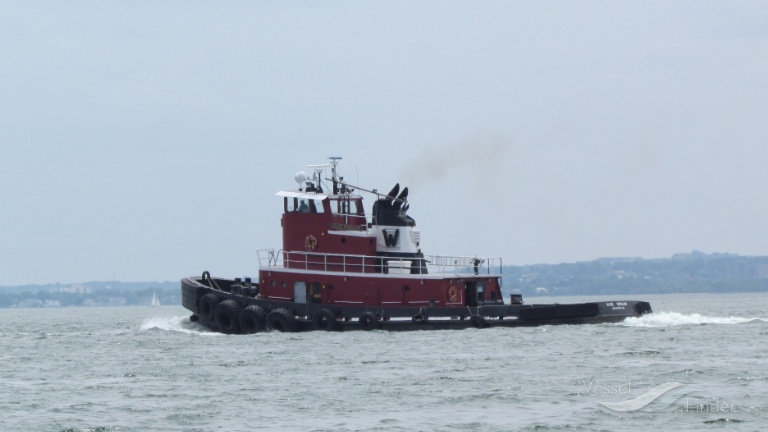ALICE WINSLOW, Tug - Details and current position - IMO 7829340 ...