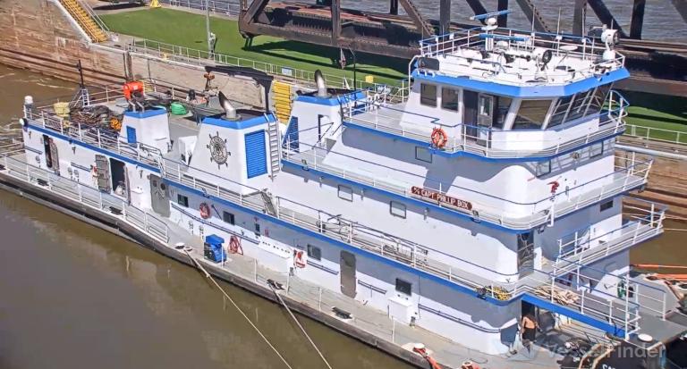 CAPT PHILLIP BOX, Local type - Details and current position - MMSI 367598980 - VesselFinder