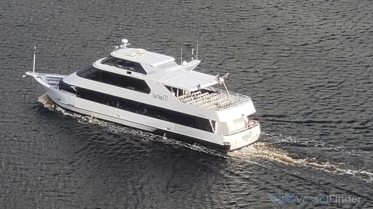 STARSHIP 3, Passenger ship - Details and current position - MMSI ...