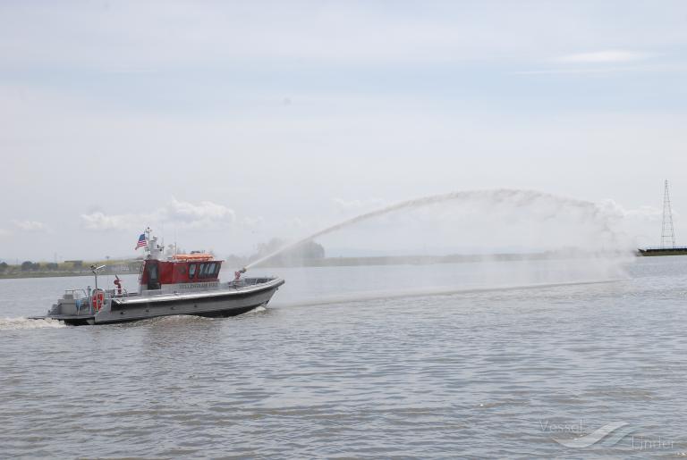 FIREBOAT, SAR - Details and current position - MMSI 367682660 ...