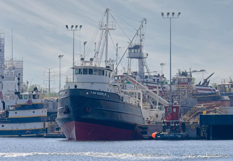 F. RAY ROGERS JR, Fishing vessel - Details and current position - MMSI ...