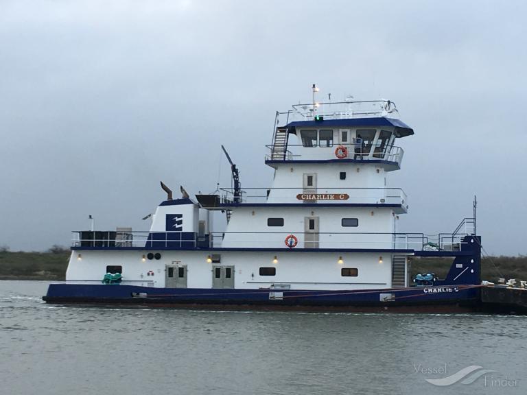 CHARLIE C, Tug - Details and current position - MMSI 367751160 ...