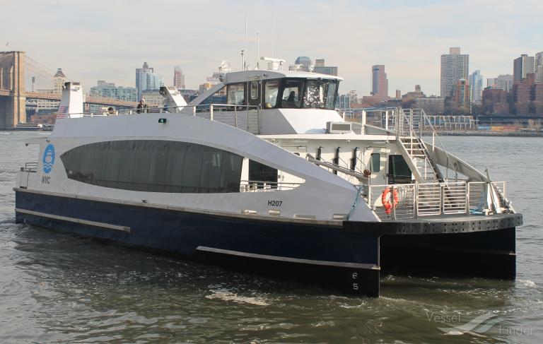 STARLIGHT, Passenger ship - Details and current position - MMSI ...