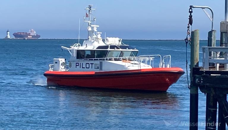 ANGELS NAVIGATOR, Pilot - Details and current position - MMSI 368164540 ...
