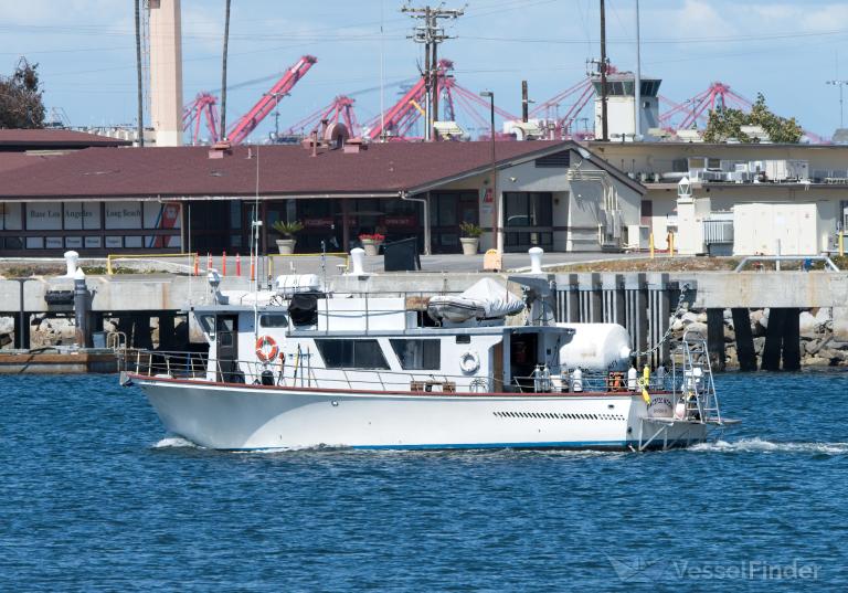 PACIFIC MOON, Diving ops - Details and current position - MMSI 368200240 - VesselFinder