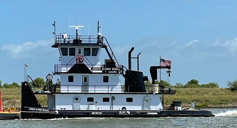 JOSEPH ALFRED DEVALL, Towing vessel (tow>200) - Details and current ...