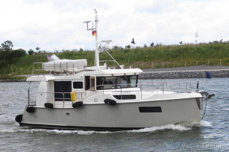 MERAKI, Pleasure craft - Details and current position - MMSI 368285780 ...