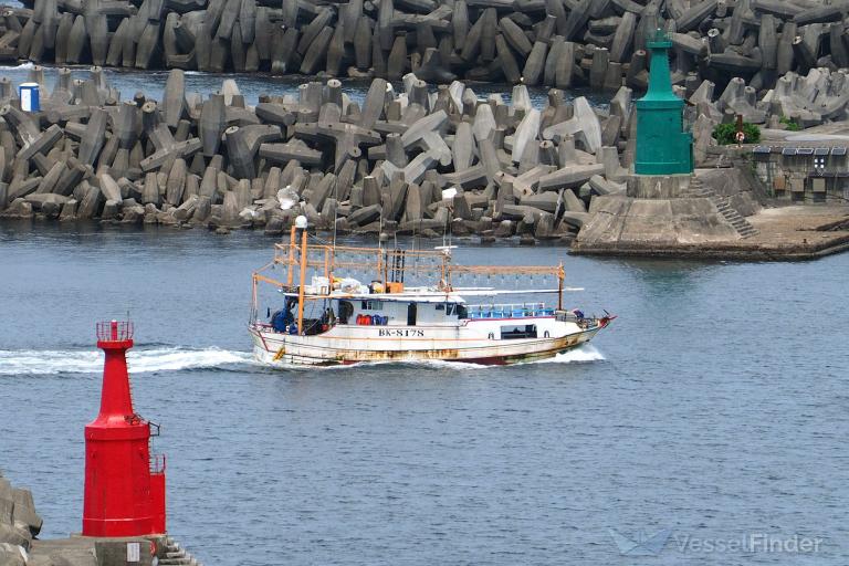 LIN QI, Fishing vessel - Details and current position - MMSI 416005174 ...