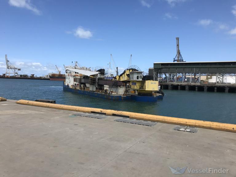 WOOMERA, Other type - Details and current position - MMSI 503000151 ...