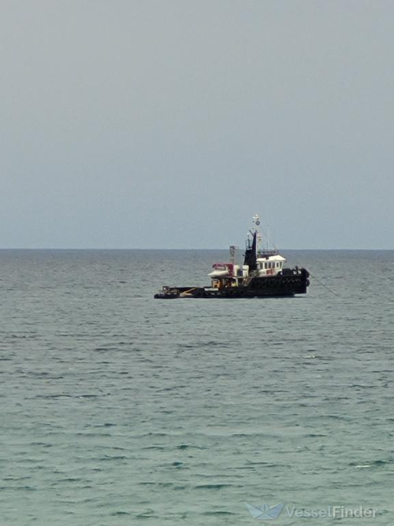 SEA PELICAN, Tug - Details and current position - MMSI 503090390 ...