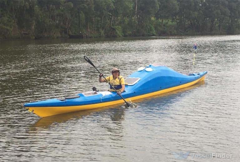 BLUE MOON, Pleasure craft - Details and current position - MMSI ...