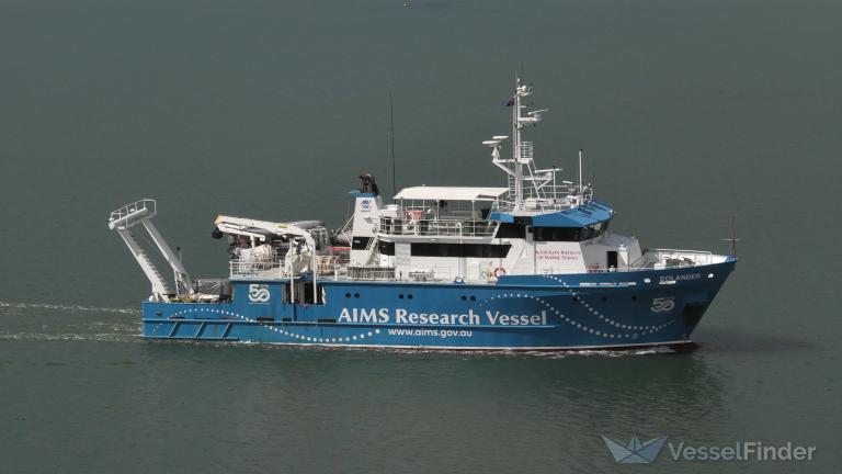 SOLANDER, Other type - Details and current position - MMSI 503540000 ...