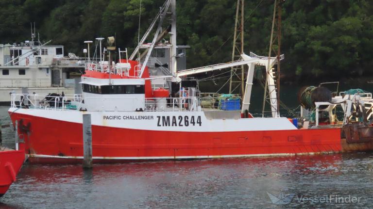 PACIFIC CHALLENGER, Fishing vessel - Details and current position ...