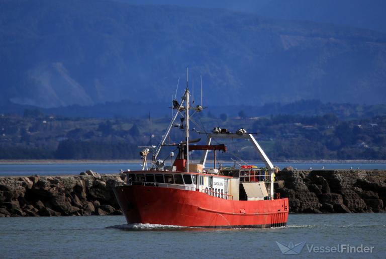 SANTA ROSA, Fishing vessel - Details and current position - MMSI ...