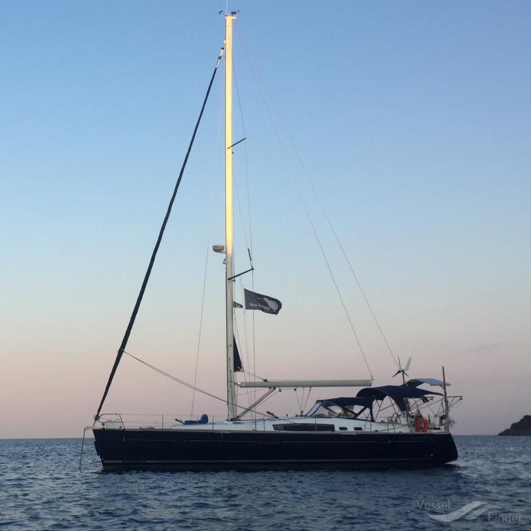 SY SEA DREAMS, Unknown - Details and current position - MMSI 512006026 ...