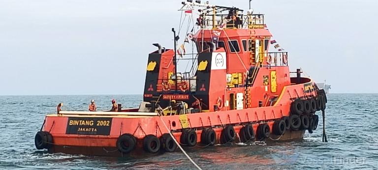 TB BINTANG 2002, Towing vessel (tow>200) - Details and current position ...