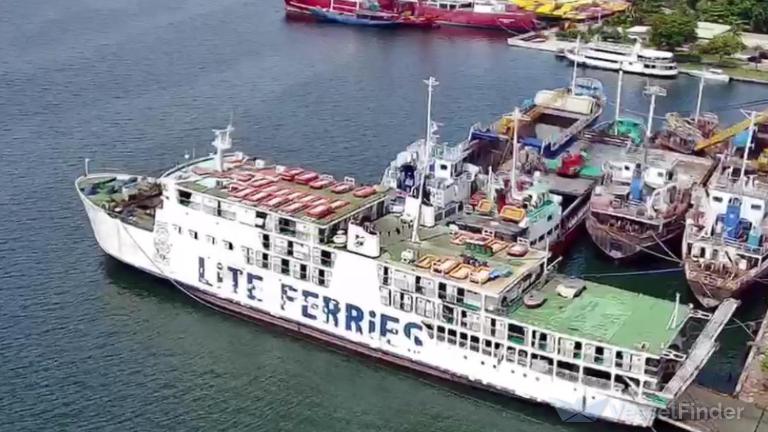 LITE FERRY 8, Passenger ship - Details and current position - MMSI ...