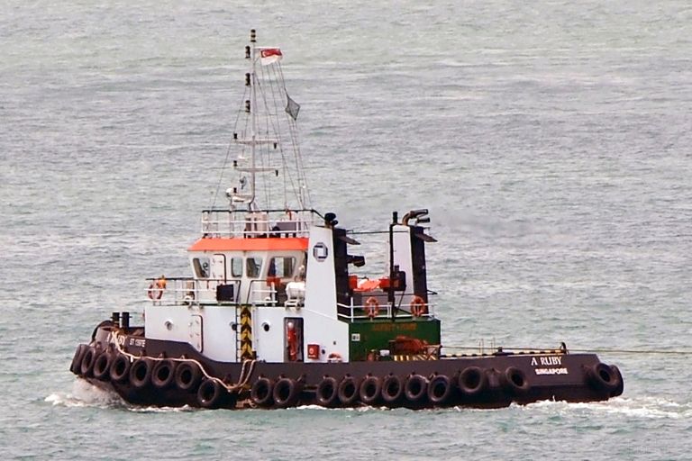A RUBY, Tug - Details and current position - MMSI 563019730 - VesselFinder