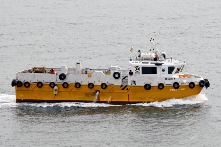 HELIOS S3, Cargo ship - Details and current position - MMSI 563062520 ...