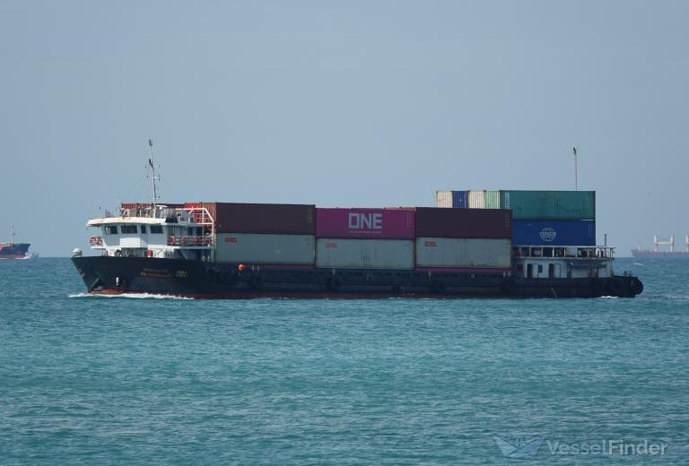 SRI SUREE, Container Ship - Details and current position - IMO 1046374 ...