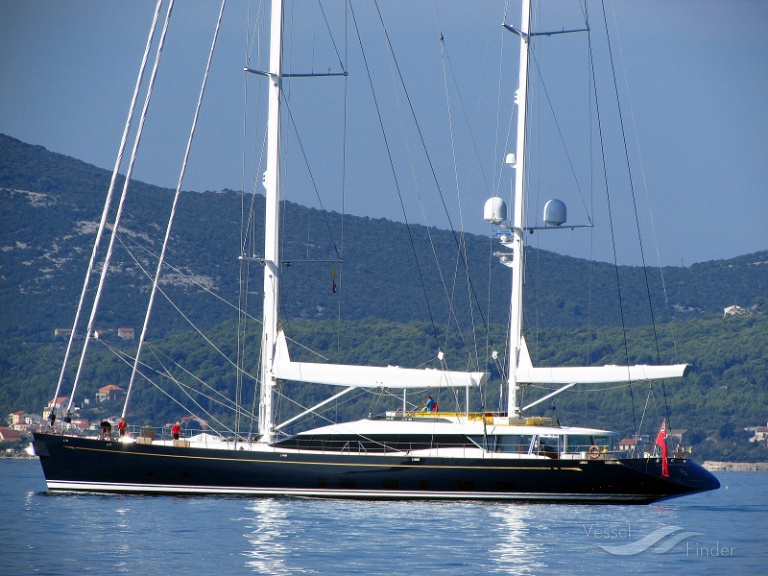 SY Q, Yacht - Details and current position - IMO 1010040 - VesselFinder